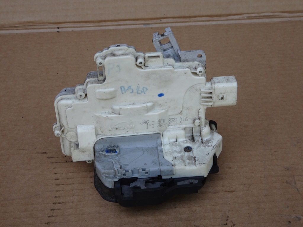 AUDI A3 8P ZAMEK DRZWI PRAWY TYŁ 7 PIN - 10911410636 - oficjalne archiwum Allegro