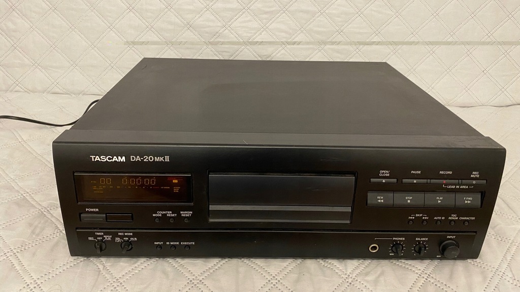 Tascam DA-20 mk II - 11557441313 - oficjalne archiwum Allegro