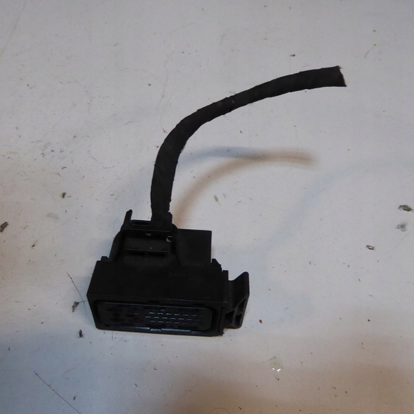 VW AUDI KOSTKA ZŁĄCZKA WTYCZKA OBUDOWA 1K0973213 - 8569608959 ...