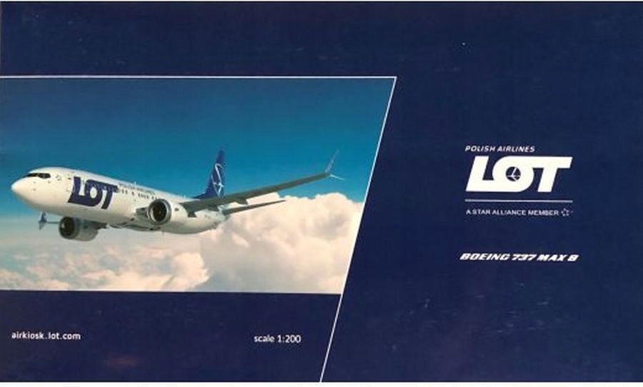 Model żywiczny samolotu PLL LOT SP-LVA Boeing 737 MAX 8 w skali 1:100 ...