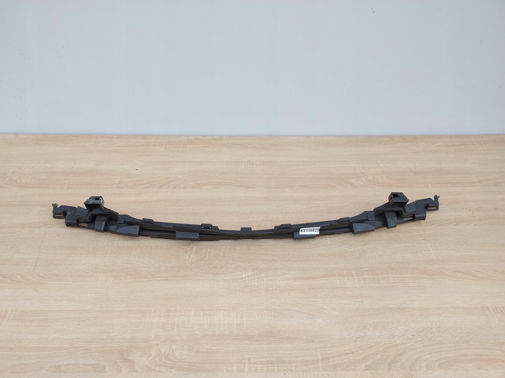 ŚLIZG ZDERZAKA PRZÓD MOCOWANIE WSPORNIK MERCEDES C-KLASA W205 AMG K71 ...