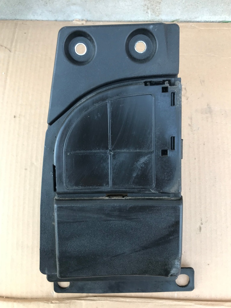 IVECO DAILY VI LISTWA POD WLEW PALIWA 5801469114 - 8499050317 ...