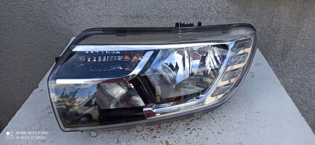 DACIA SANDERO II LIFT LAMPA LEWY PRZÓD 260604218R - 12615909113 ...