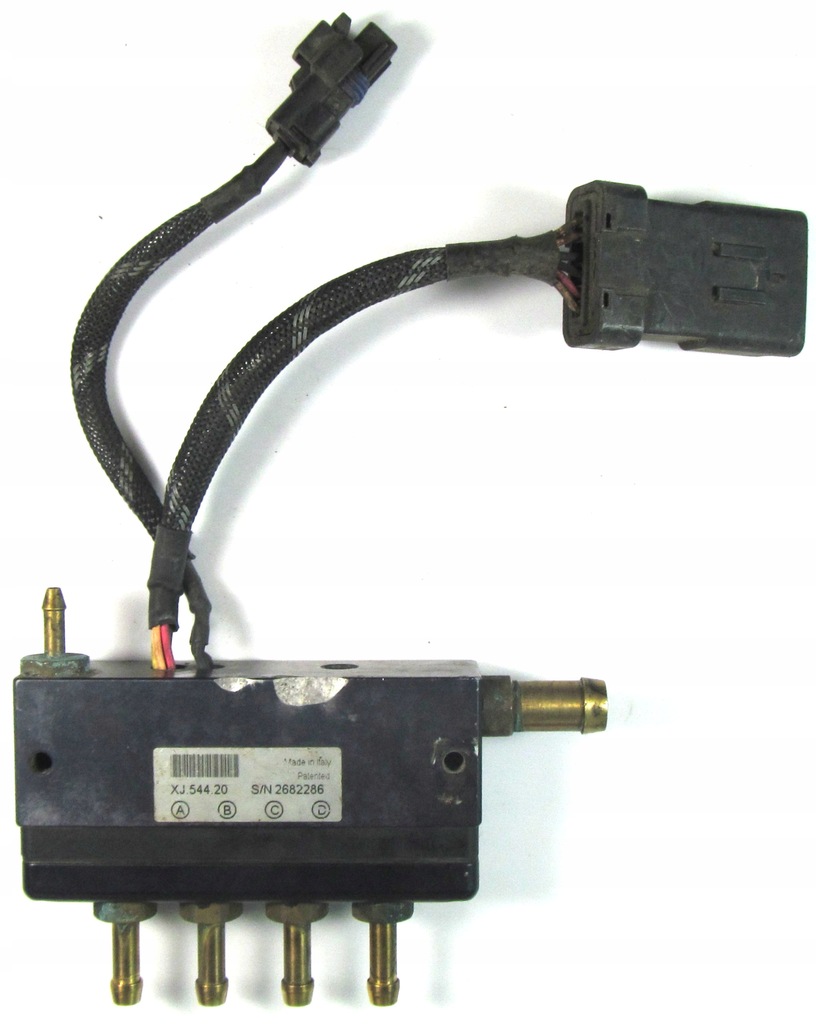 LISTWA WTRYSKOWA gazu LPG MATRIX XJ 544.20 sprawna - 11779598871 ...