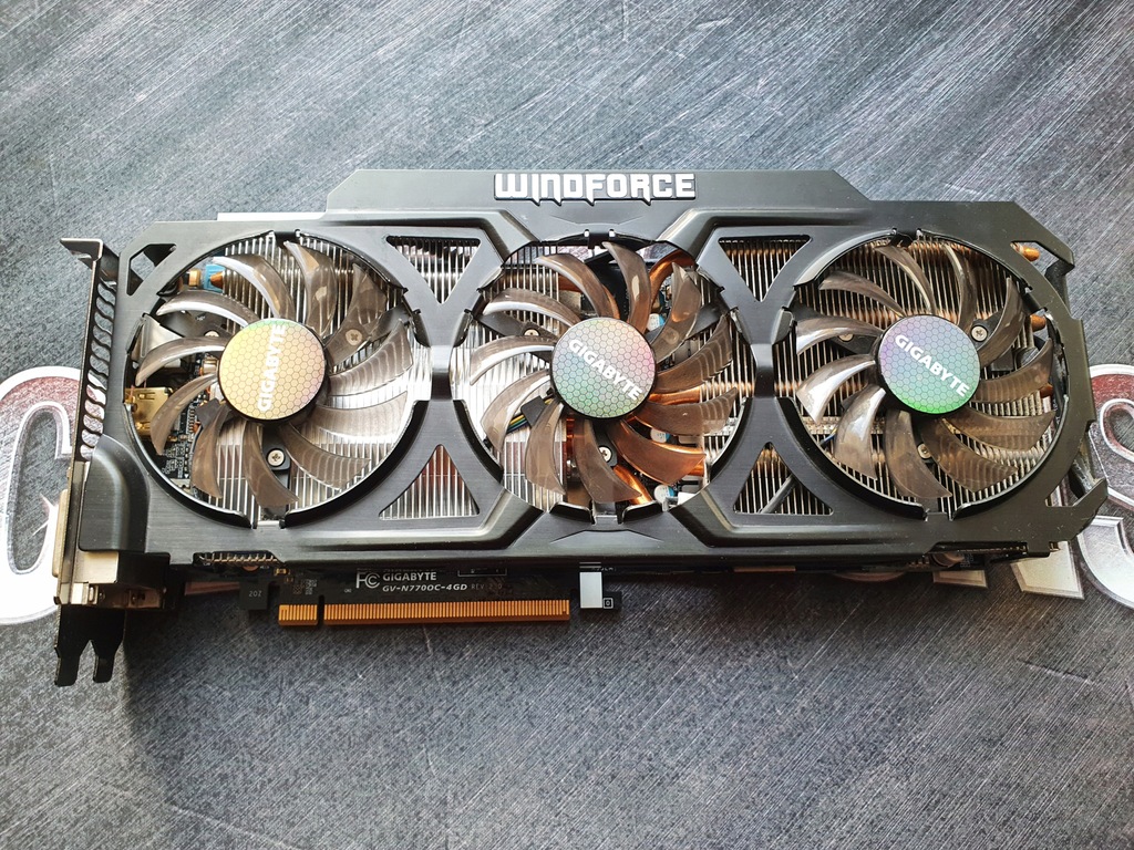 Gigabyte WINDFORCE GTX 770 OC 4 GB jak nowa - 12541919671 - oficjalne ...