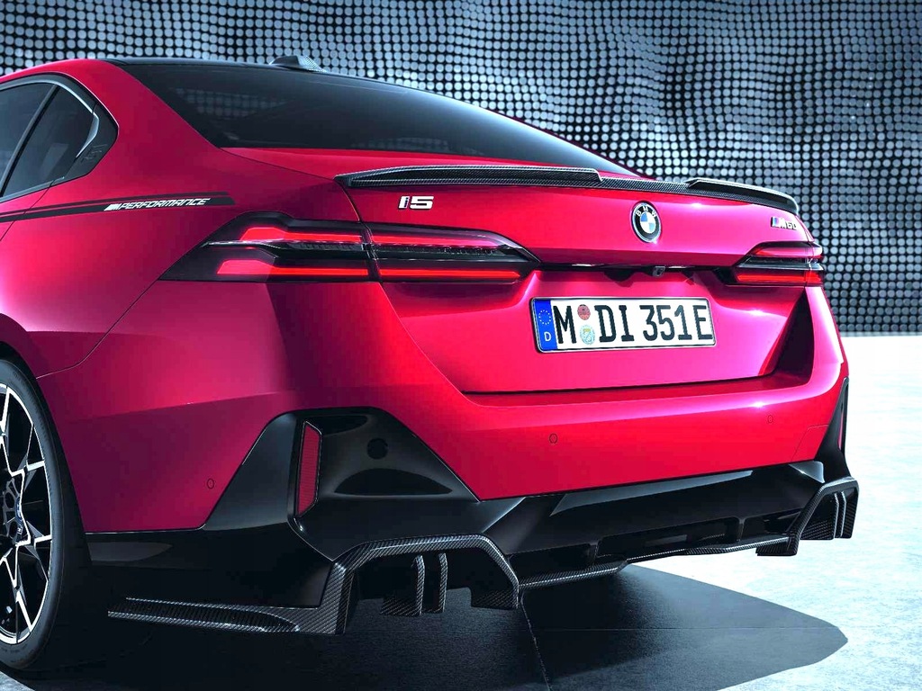 Bmw 5 G60 M-performance Dyfuzor Spojler Tył Tylny Aramidowy Nowy ...