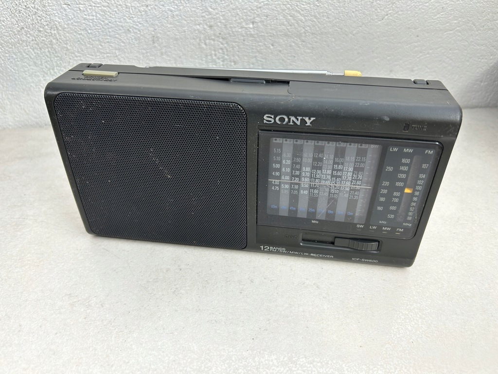Radio wielozakresowe globalne Sony ICF-SW600 - 13566690613 - oficjalne ...