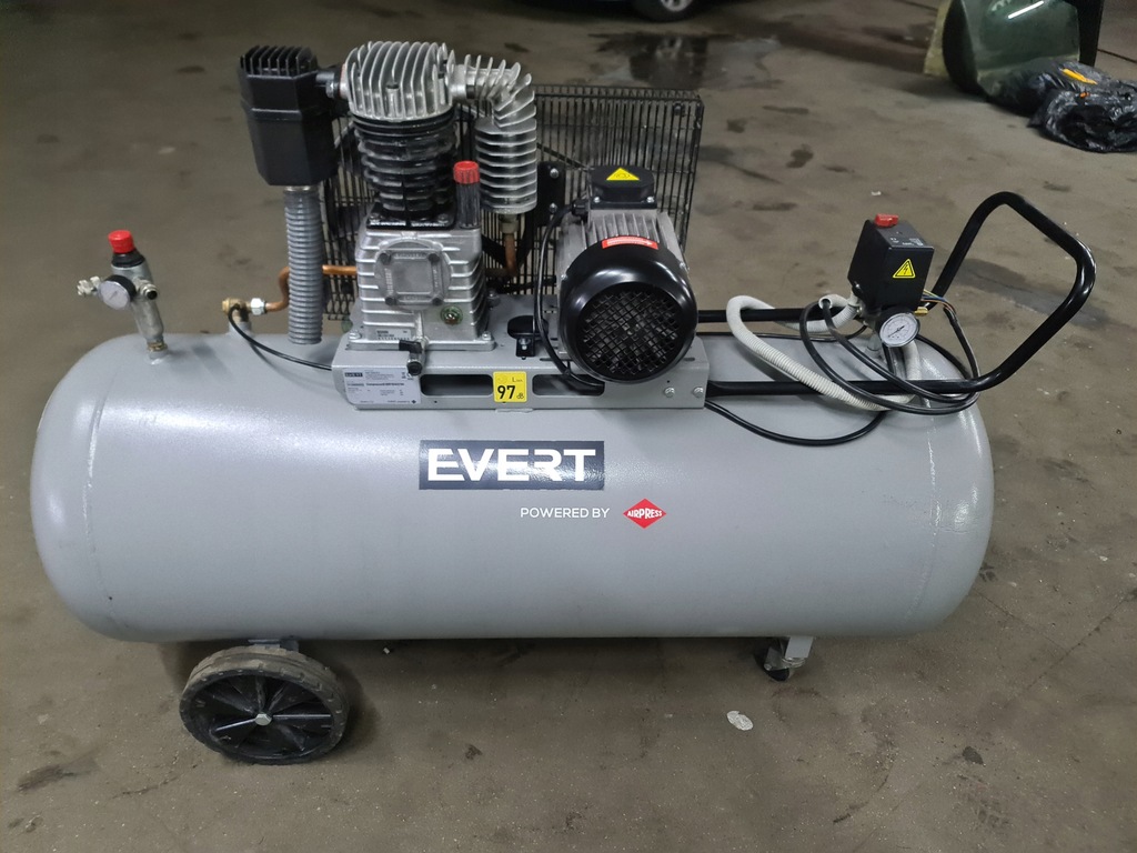 Kompresor tłokowy EVERT 3 kW 10 bar 539l/min 270L - 13148475697 ...