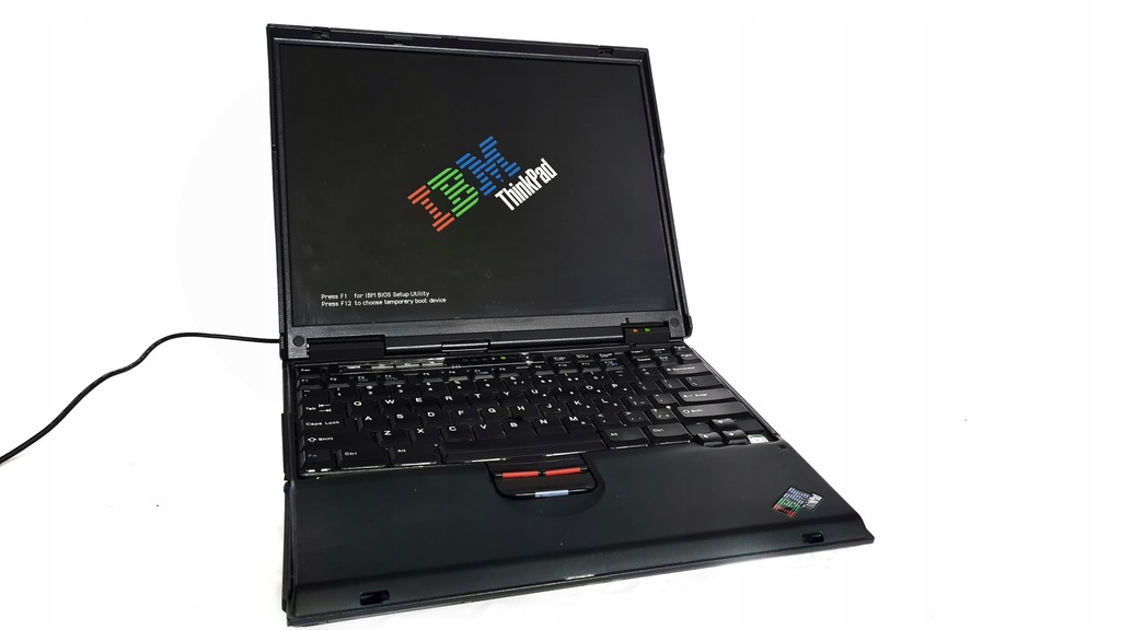 RETRO LAPTOP IBM T21 TYPE 2647 PENTIUM 3 800MHz - 13218862915 ...