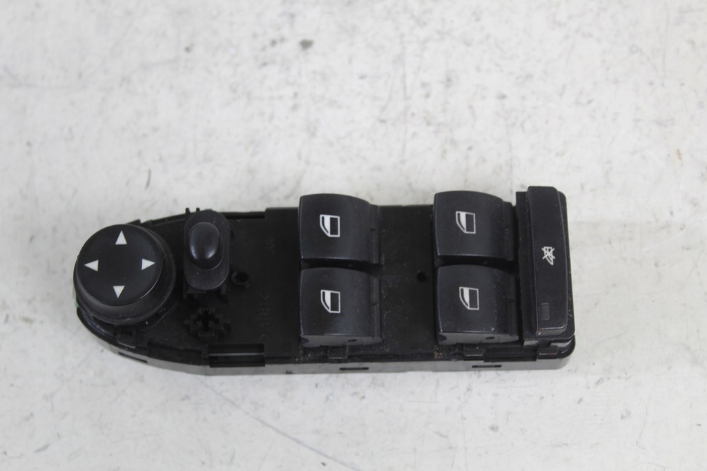 PRZEŁĄCZNIK PANEL STEROWANIA SZYB BMW E90 E91 - 12562762352 - oficjalne ...