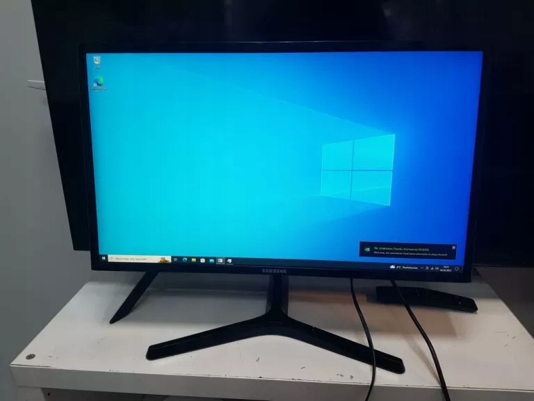 MONITOR SAMSUNG S24F - 13219273456 - oficjalne archiwum Allegro