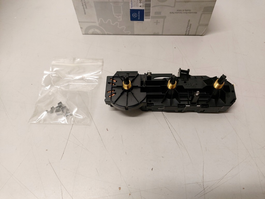 MERCEDES W638 SPRINTER PANEL NAWIEWU OGRZEWANIA - 13147018048 ...