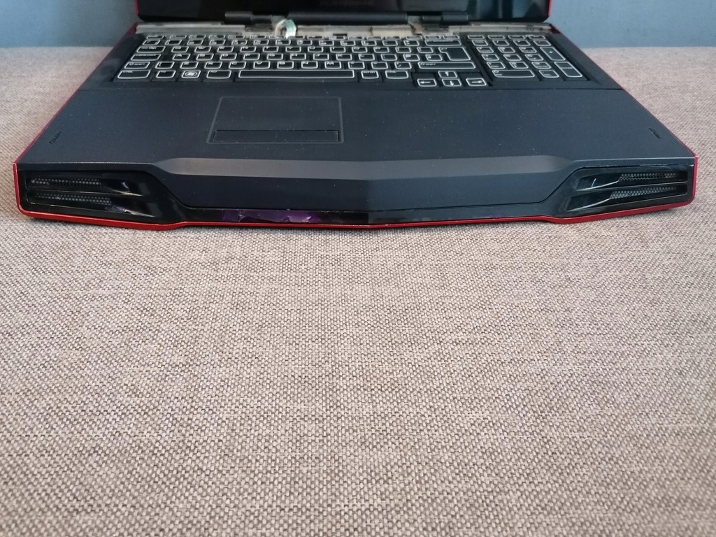 Laptop LEGENDARNY ALIENWARE P01E raczej na części - 12506237205 ...
