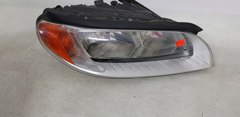 LAMPA LEWA VOLVO V70 S80 LED 31214352 2012 PRAWA - 7590639409 ...
