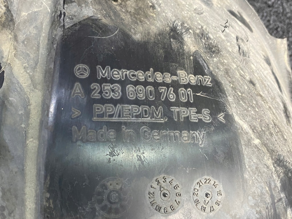 MERCEDES GLC W253 NADKOLE PRAWE PRZÓD A2536907601 - 13126969677 ...