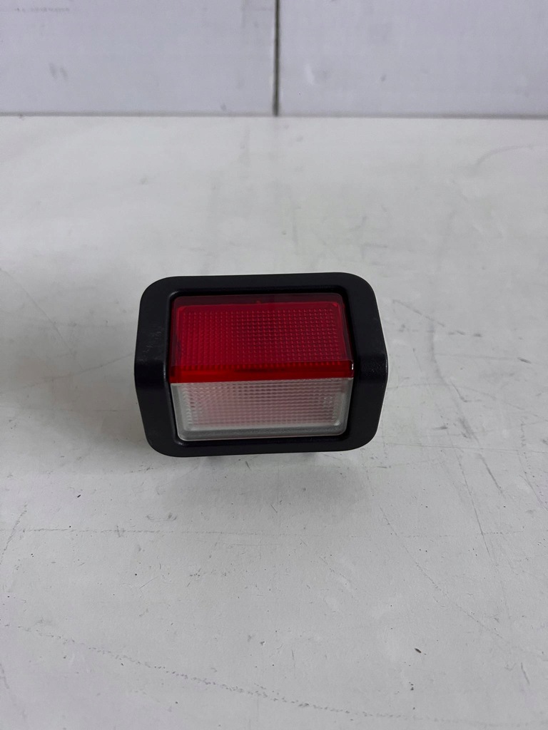 MERCEDES W221 W213 LAMPKA KLAPY BAGAŻNIKA A2218202101 - 15439224003 ...