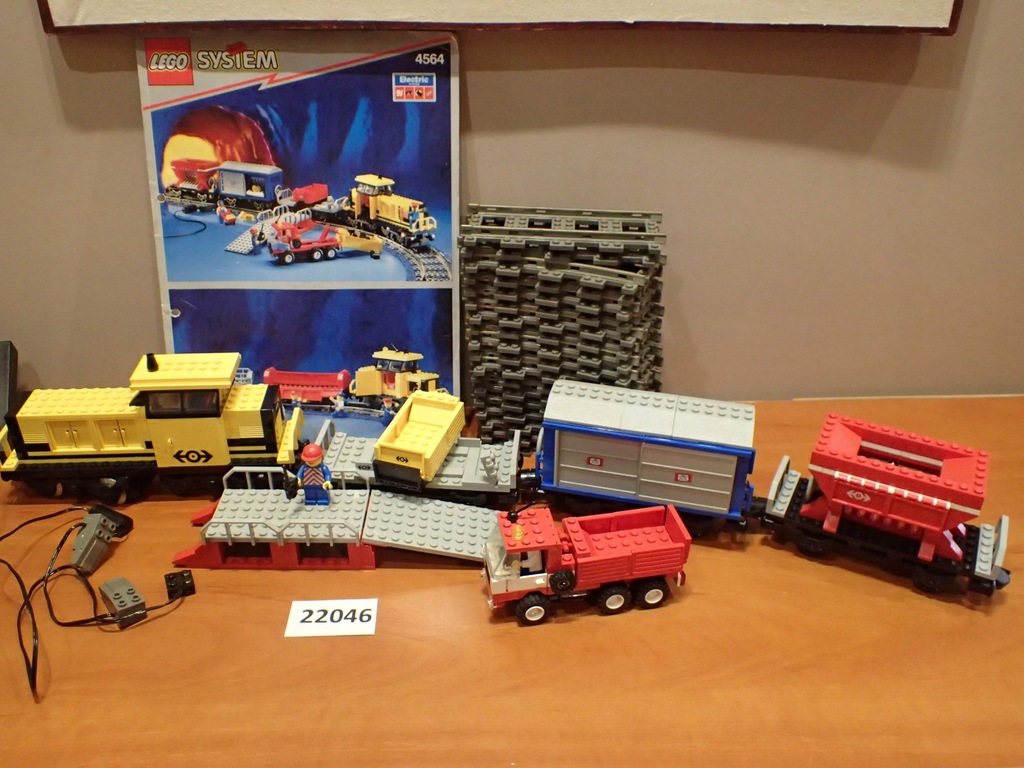 LEGO TRAIN 9V : 4564 Freight Rail Runner - 11821531048 - oficjalne ...