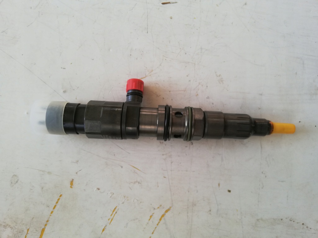 Wtryskiwacz Mercedes Actros 4710700887 0445120386 - 7702776969 ...