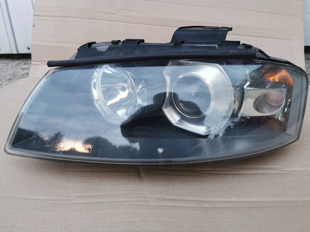 Lampa przednia lewa Audi A3 8P ksenon 8P0941029D - 12631984960 - oficjalne archiwum Allegro