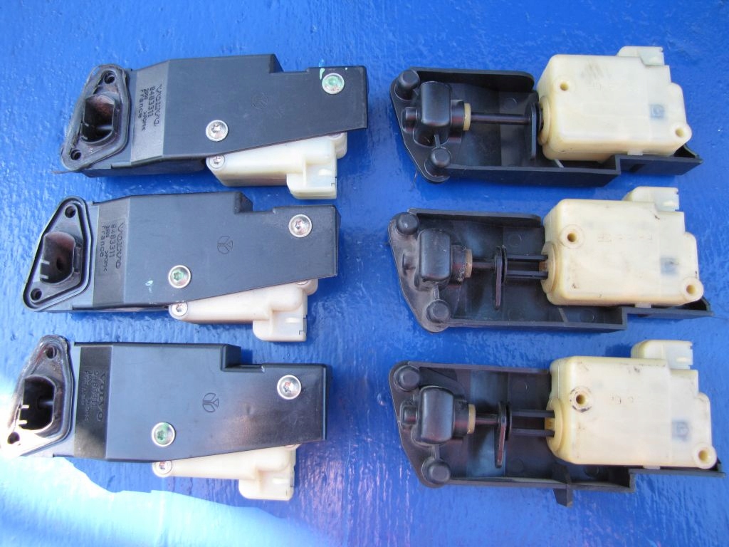 VOLVO V70 XC90 SIŁOWNIK ZAMEK KLAPKI WLEWU PALIWA - 11264012224 ...