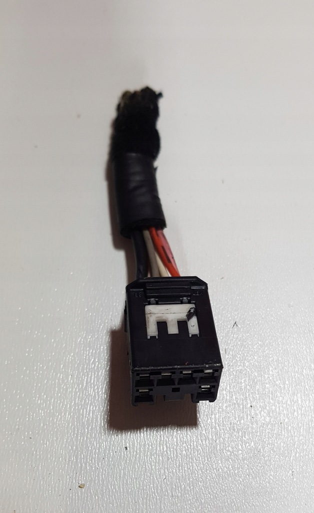 Kia Picanto I KOSTKA WTYCZKA WTYK LAMPY TYLNEJ 07R - 12575451898 - oficjalne archiwum Allegro