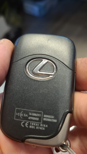 KLUCZYK SMART KEY LEXUS RX350 B74EA B74EA 3 PRZYCISKI - 14403728975 ...