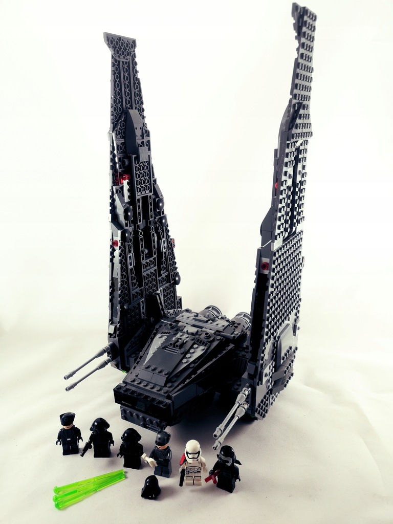 LEGO Star Wars Command Shuttle Kylo Rena 75104 - 9103379126 - oficjalne ...