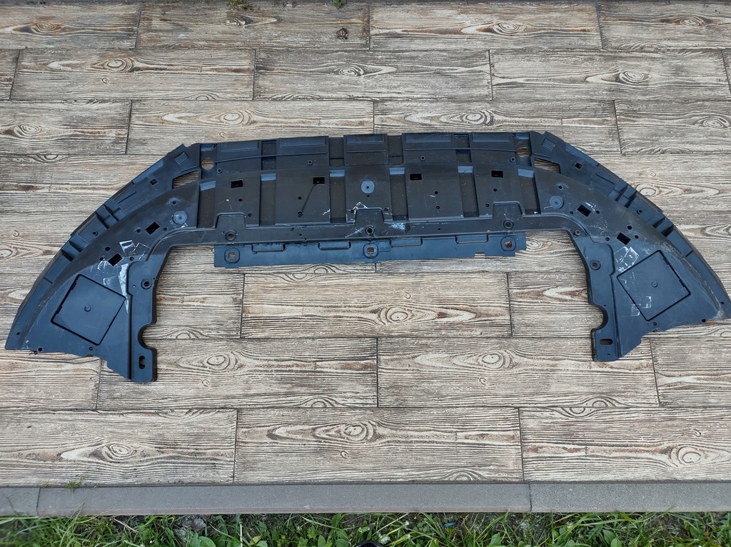 VOLVO V40 15R - OSŁONA POD ZDERZAK 31455220 - 15606297828 - oficjalne ...