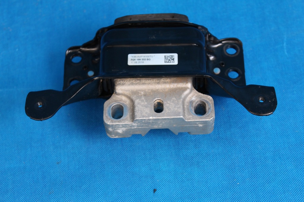 SKODA KAROQ PODUSZKA SKRZYNI 5Q0199555BG 18R - 12243036452 - oficjalne ...