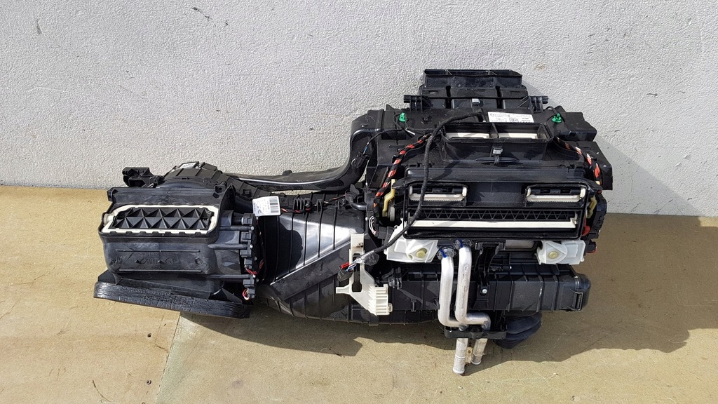 NAGRZEWNICA AUDI A4 B8 A5 Q5 8K1820005AT - 7891704488 - oficjalne ...