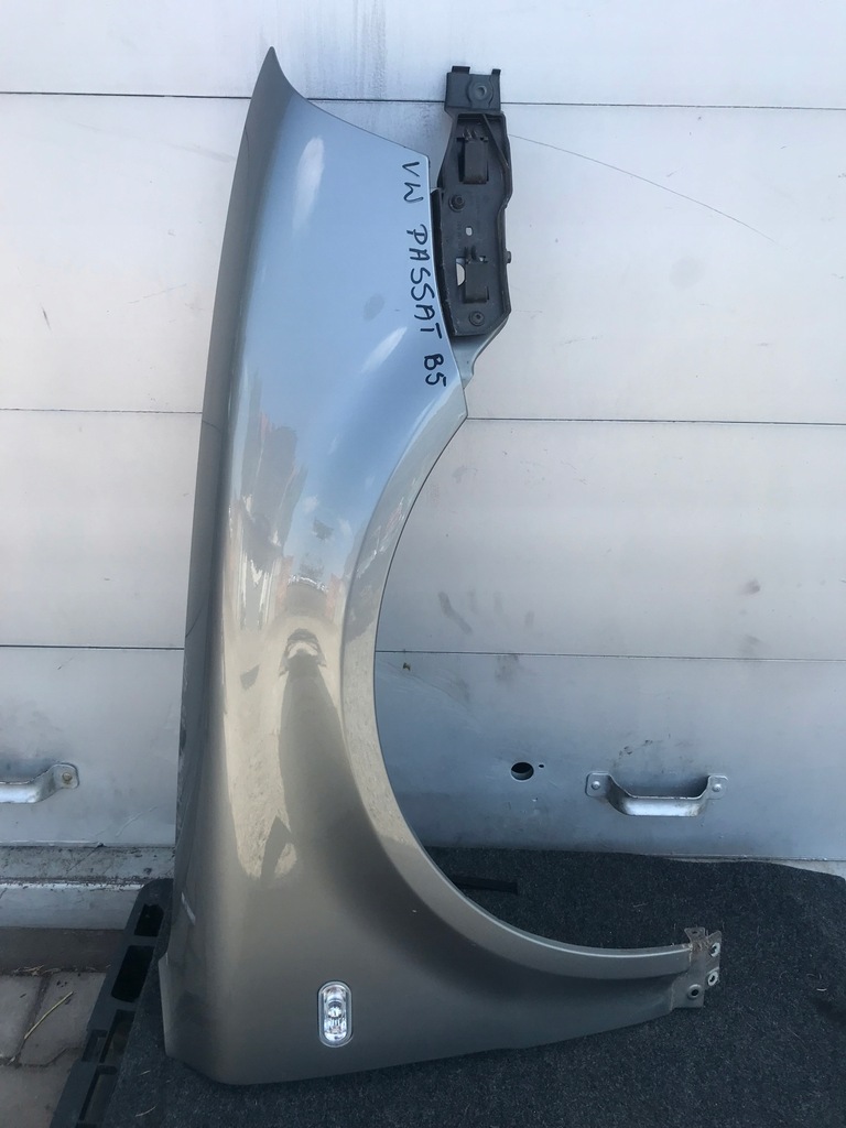 BŁOTNIK PRAWY VW PASSAT B5 LIFT LD7W - 8963690371 - oficjalne archiwum ...