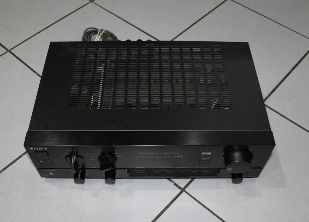 WZMACNIACZ SONY F411R - 13235459144 - oficjalne archiwum Allegro
