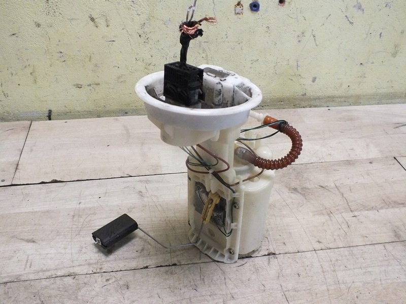 MINI COOPER R50 R52 POMPA PALIWA W ZBIORNIK PŁYWAK - 10832734652 ...