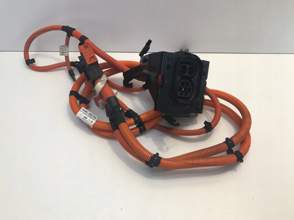 CITROEN e-C4 III ELEKTRYK GNIAZDO ŁADOWANIA - 13790164394 - oficjalne ...