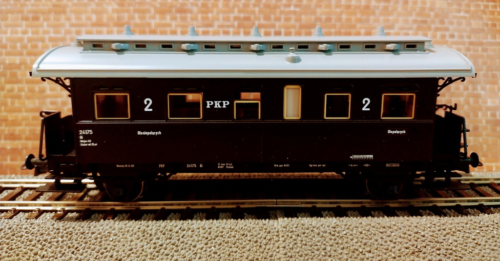 Roco 45576 wagon 2kl. PKP st. Krzyż ep.IIIc - 12119567497 - oficjalne ...