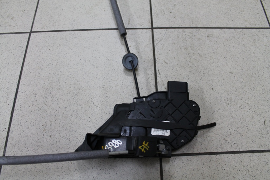 VOLVO ZAMEK PRAWY PRZÓD V70S80XC60XC70V50 31416682 - 7490097178 ...