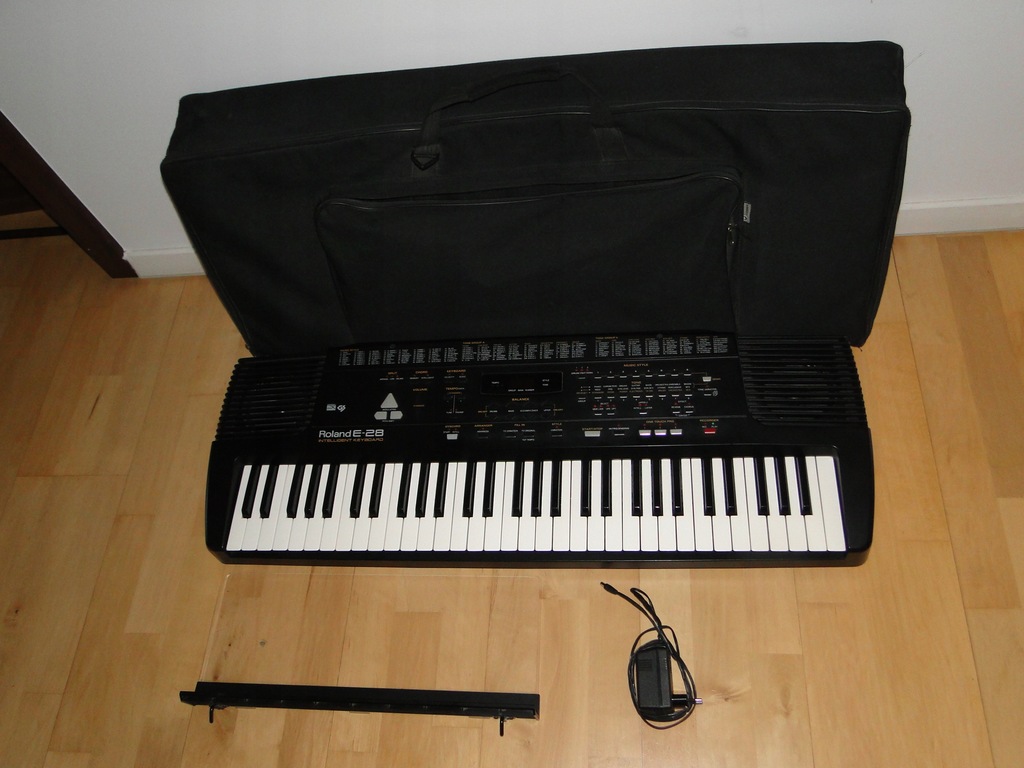 SUPER KEYBOARD ARRANGER ROLAND E28 + FUTERAŁ.TANIO - 8082795720 ...