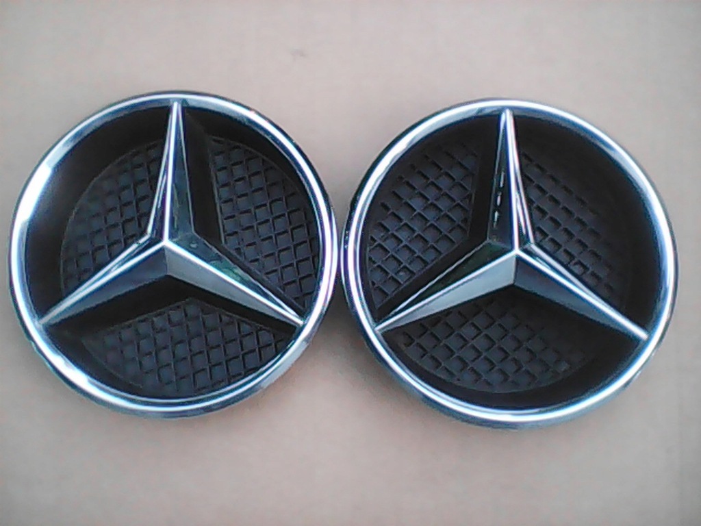 MERCEDES W176 W247 W205 LOGO EMBLEMAT ORGINALNY - 13768269693 ...