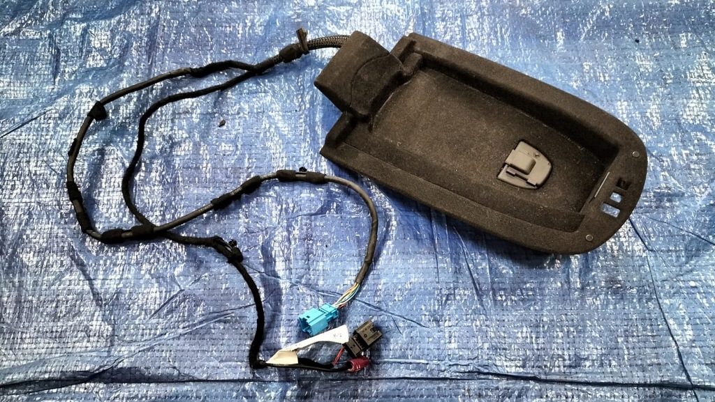 PODSTAWA ADAPTER BLUETOOTH MERCEDES ML W164 X164 - 12370564012 ...