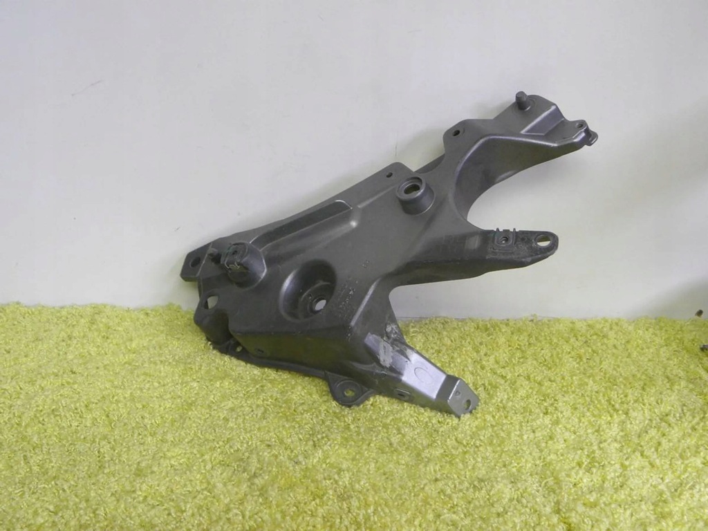 Ślizg Mocowanie Błotnik Prawy Volvo V90 S90 2 II - 13909410170 ...