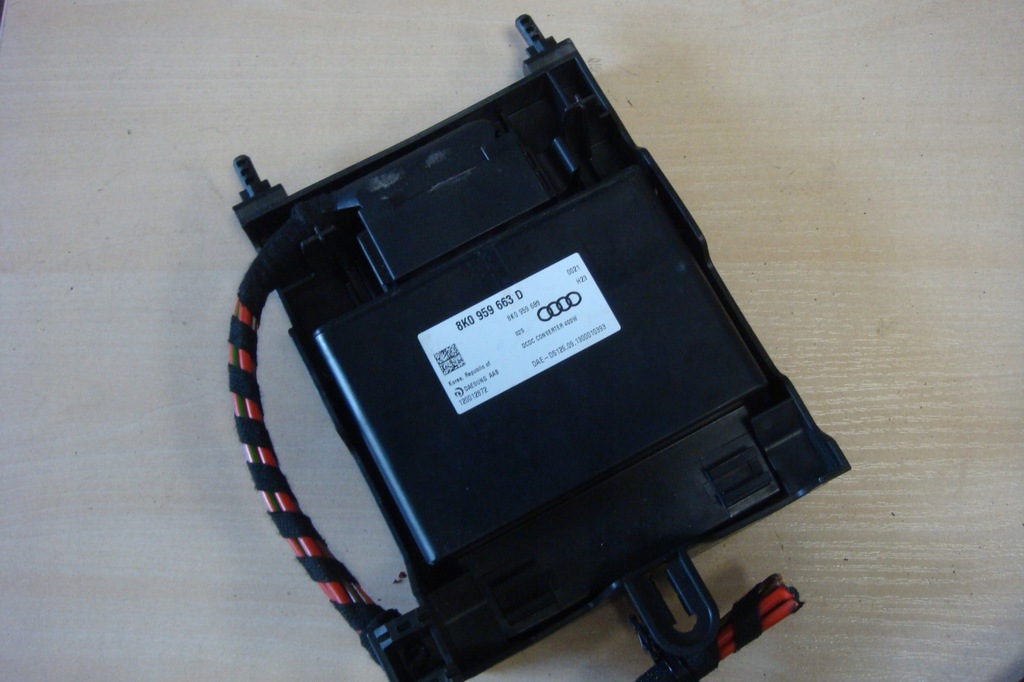 SEAT SKODA AUDI VW MODUŁ NAPIĘCIA 8K0959663D - 13513936026 - oficjalne ...