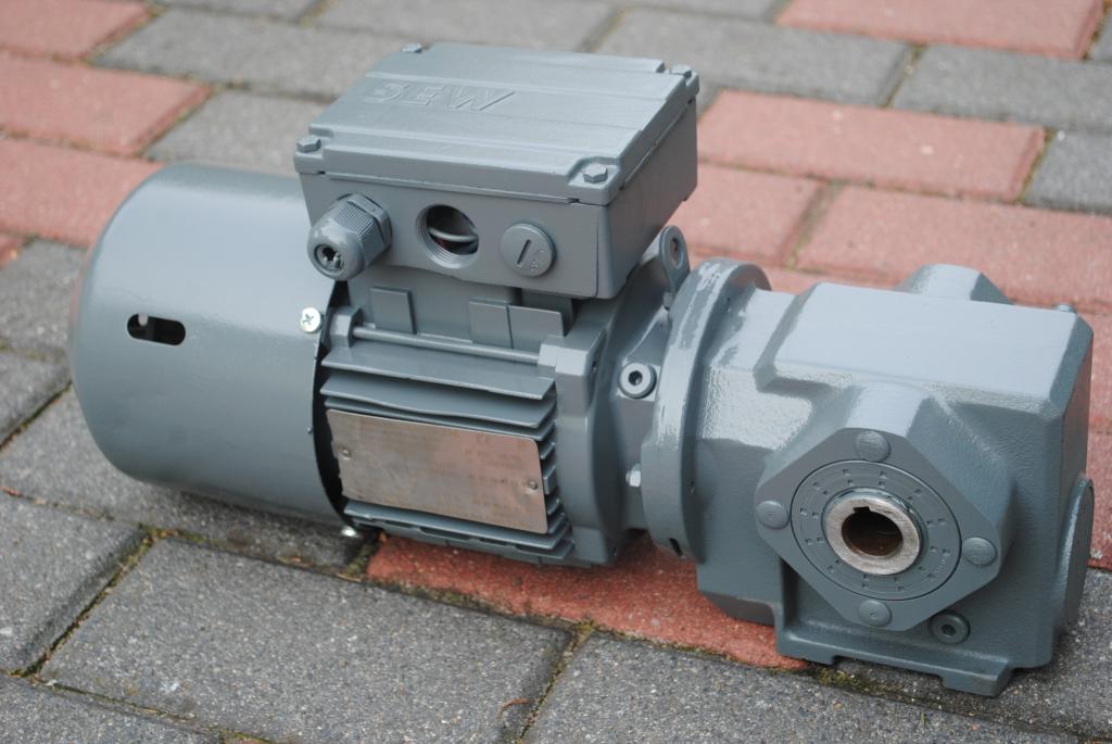 Motoreduktor kątowy 0.37kw. 103obr. z hamulcem SEW - 5046779231 - oficjalne archiwum Allegro