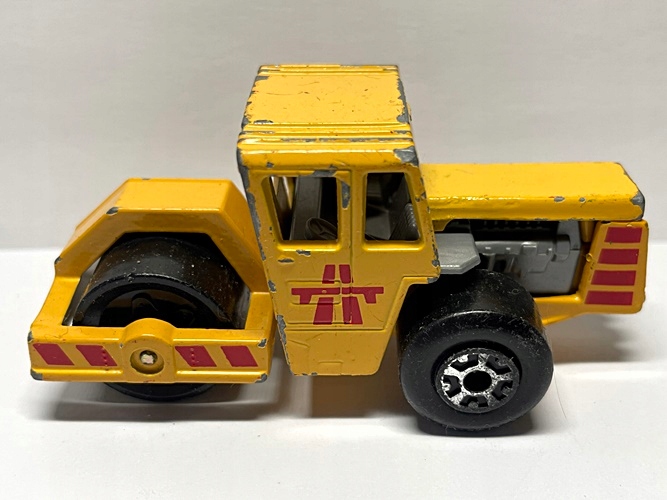 MATCHBOX-ROAD ROLLER Z 1978 ROKU (9) - 12376076252 - oficjalne archiwum ...