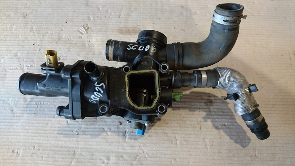 króciec obudowa termostatu Focus II C-max 2.0 TDCI - 12543553154 - oficjalne archiwum Allegro