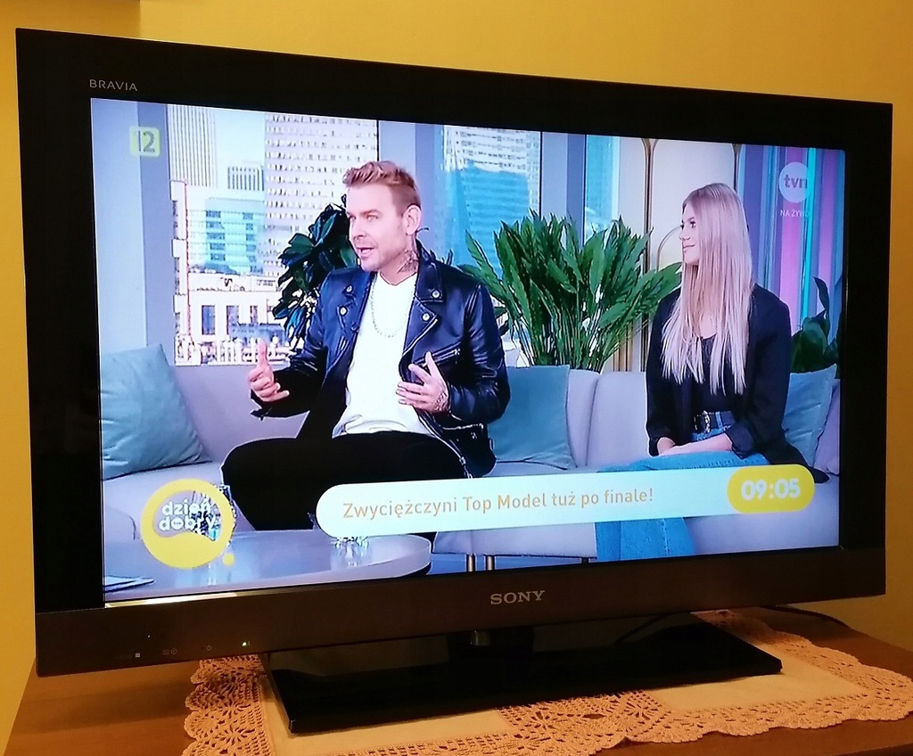 SONY BRAVIA LCD model KDL-32EX500. IDEALNY STAN. - 11483232452 ...