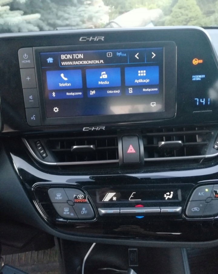 Toyota c-hr chr radio z APPLE CARPLAY !!!!! - 12618356809 - oficjalne ...