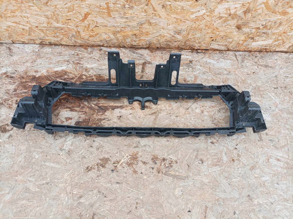 AUDI Q3 8U0853692C GRILL ATRAPA WZMOCNIENIE STELAŻ MOCOWANIE ATRAPY ...