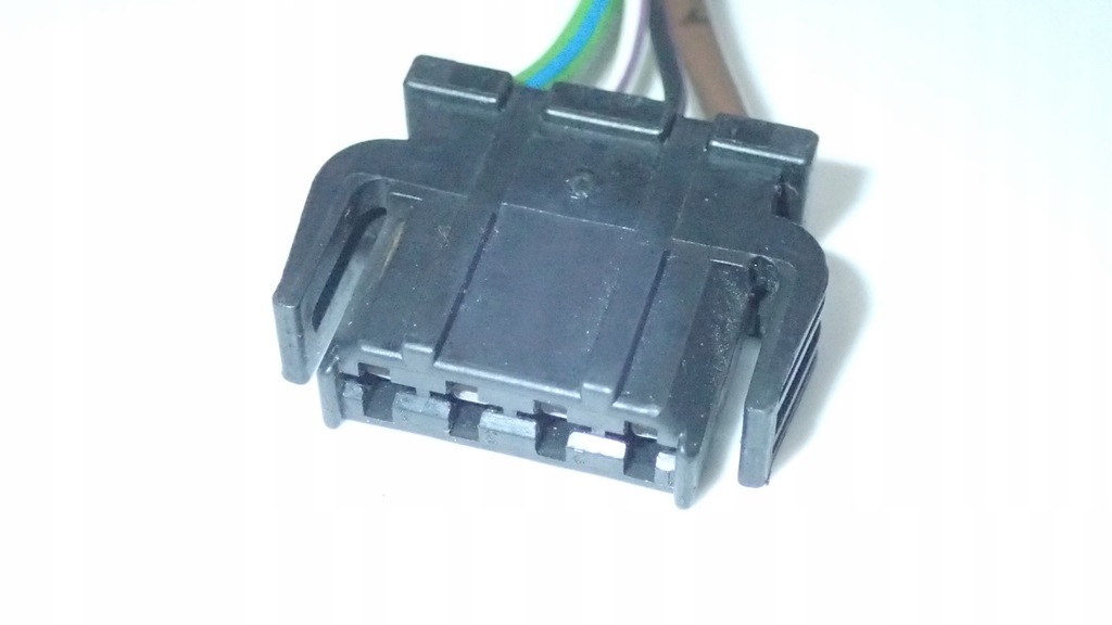 KOSTKA WTYCZKA ZŁĄCZE AUDI VW 893971634 - 14243135207 - oficjalne ...