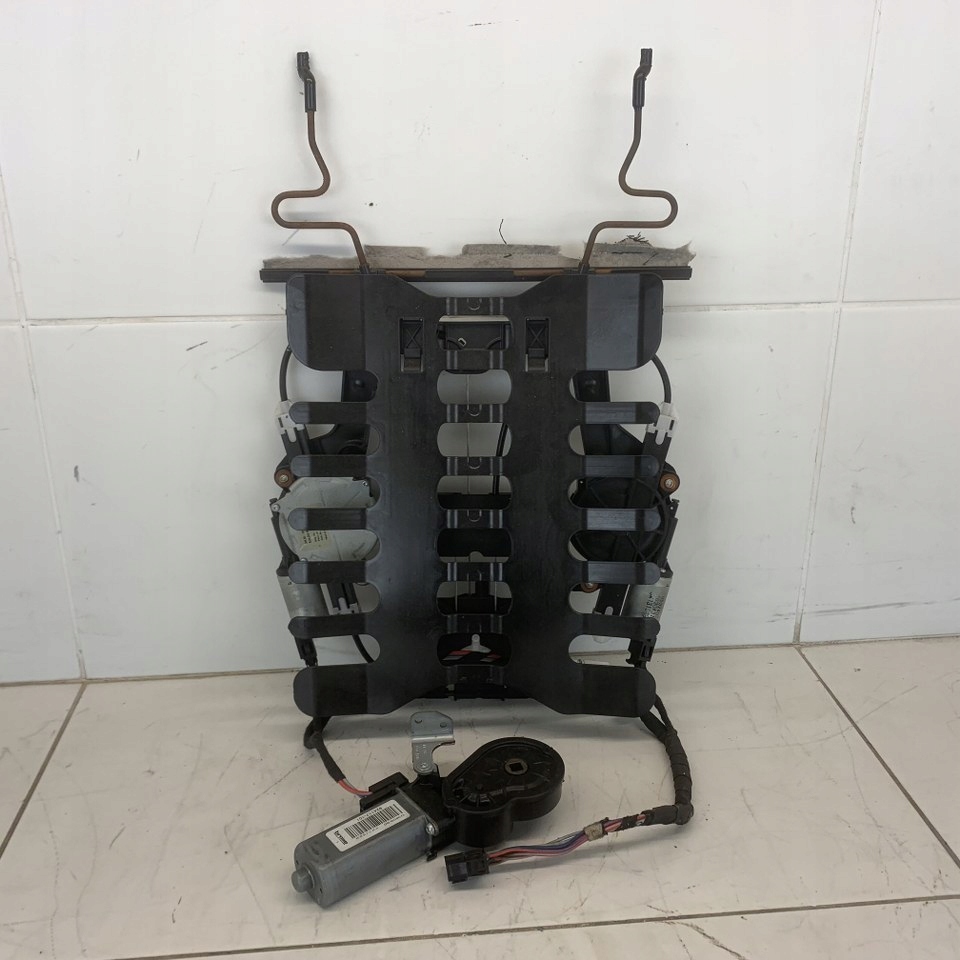 Silniczki regulacji fotela L.P VW PASSAT B7 3A 12r - 15135885026 ...