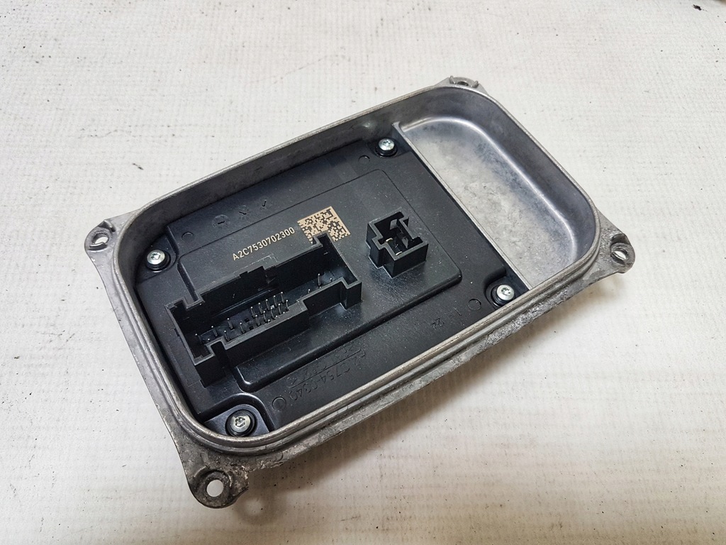 Moduł sterownik LED Mercedes A2479003904 F-V.A.T - 12106350414 ...